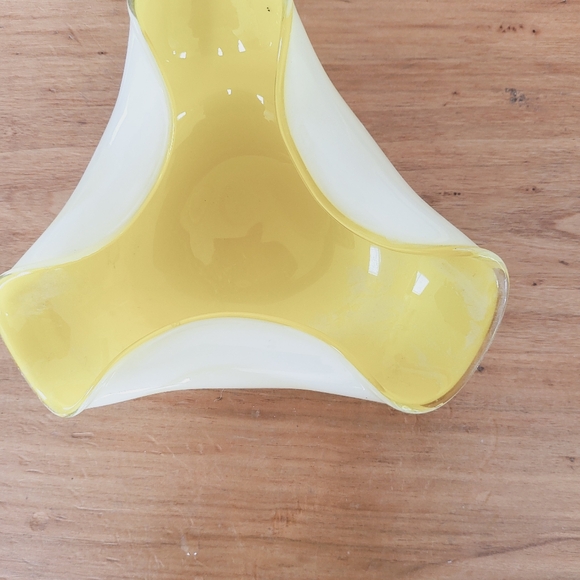 Accents | Fenton Yellow And White Glass Accent Piece Vintage | Poshmark